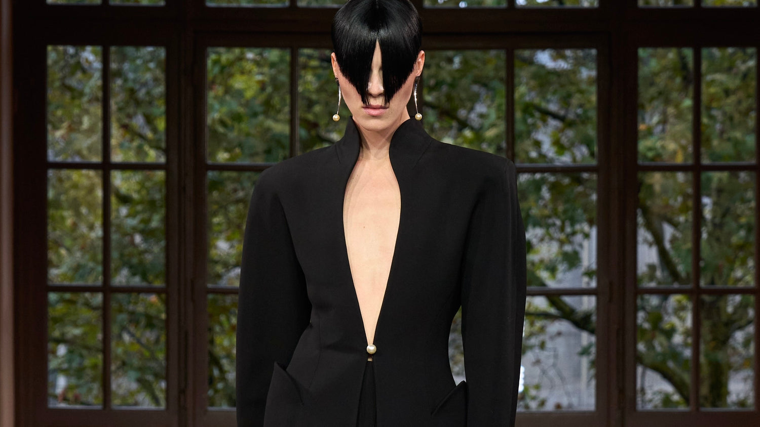 MUGLER | Official website – Ready to wear & Accessories – Mugler