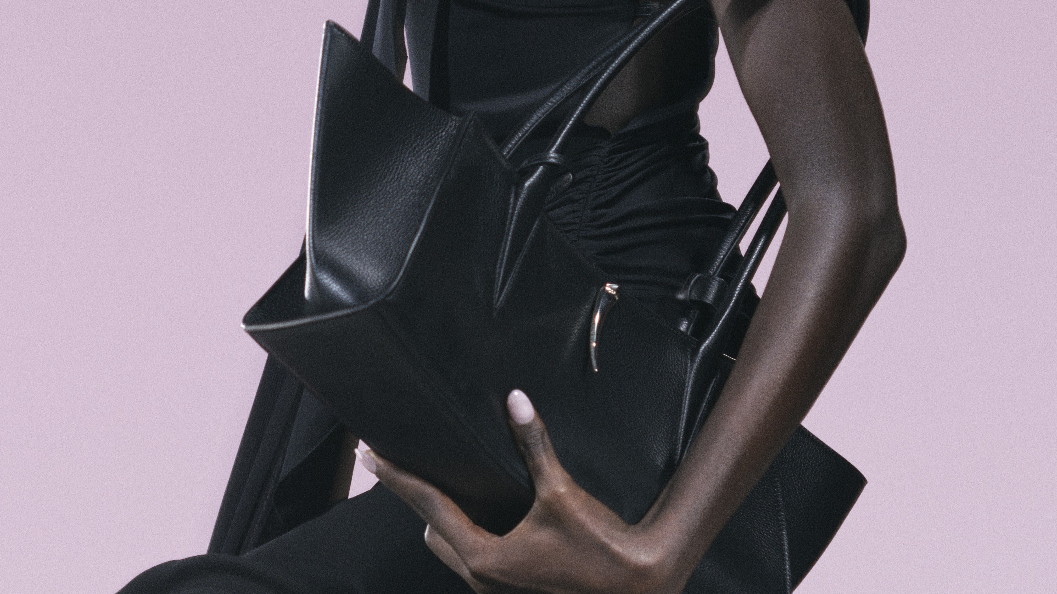 MUGLER | Official website – Ready to wear & Accessories – Mugler